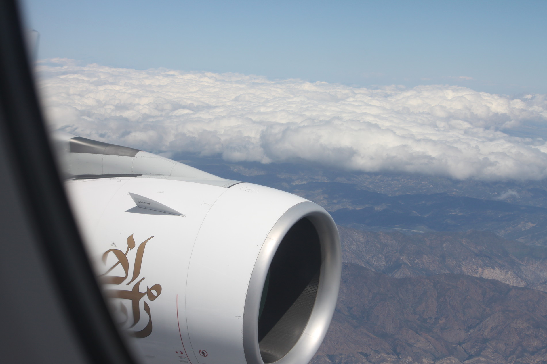 EK：エミレーツ航空【A380ファーストクラス】EK215：ドバイ(DXB)－ロサンゼルス(LAX)＜後編＞ | マイルでファーストクラス全 ...