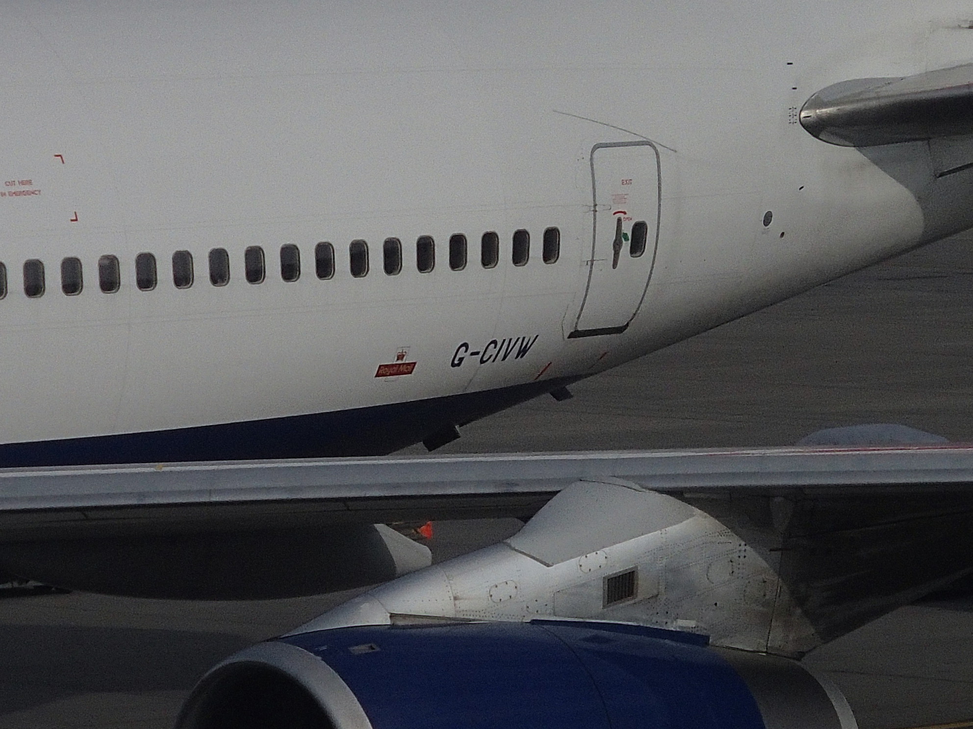 BA：ブリティッシュ・エアウェイズ【B744ファーストクラス】BA107：ロンドン/ヒースロー(LHR)－ドバイ(DXB) | マイルで ...